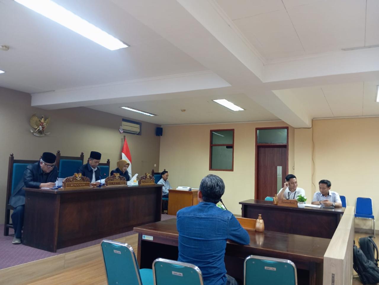 KI Jabar Gelar Sidang Maraton: Putusan Gugur, Lanjutan Ajudikasi ...